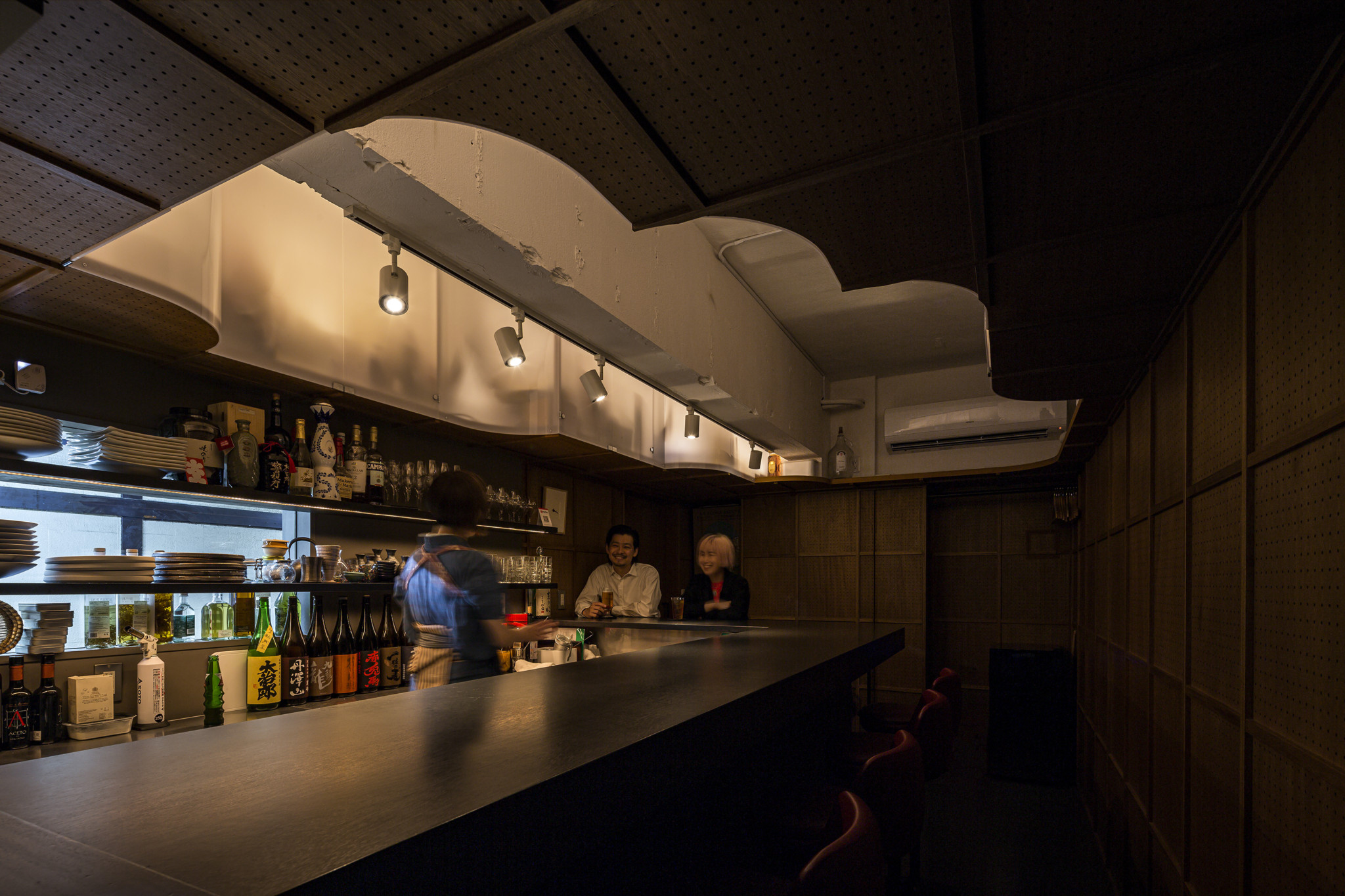 Restaurant Bar in Jiyugaoka Depart – 自由が丘まーに | Works | Mosaic Design ...
